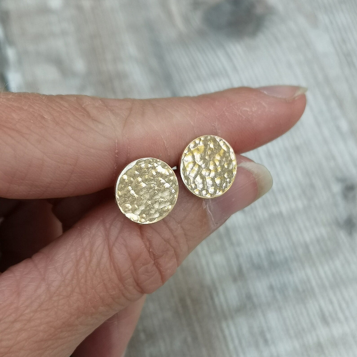 9ct Gold Hammered Studs, handmade in UK – Eclectic Gift Shop